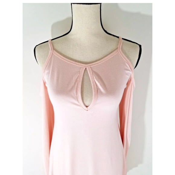 Go Couture | Dresses | Go Couture Womens Cold Shoulder Cape Sleeve ...